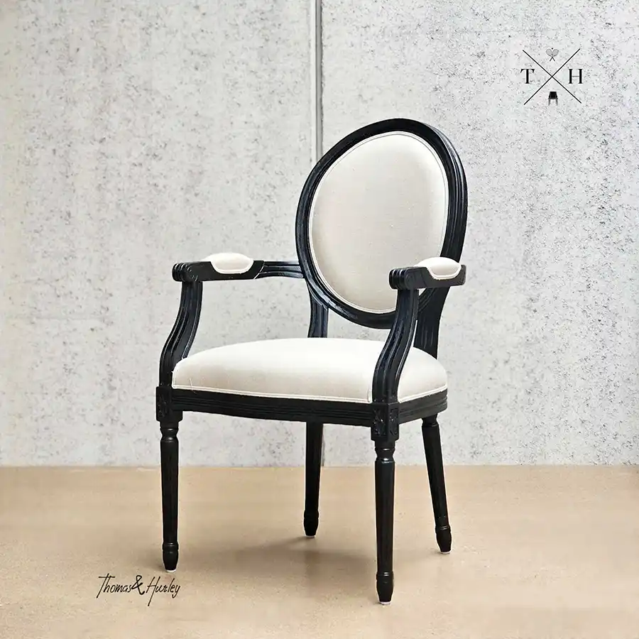 Hamptons Chair: Your Guide to Beachside Luxury